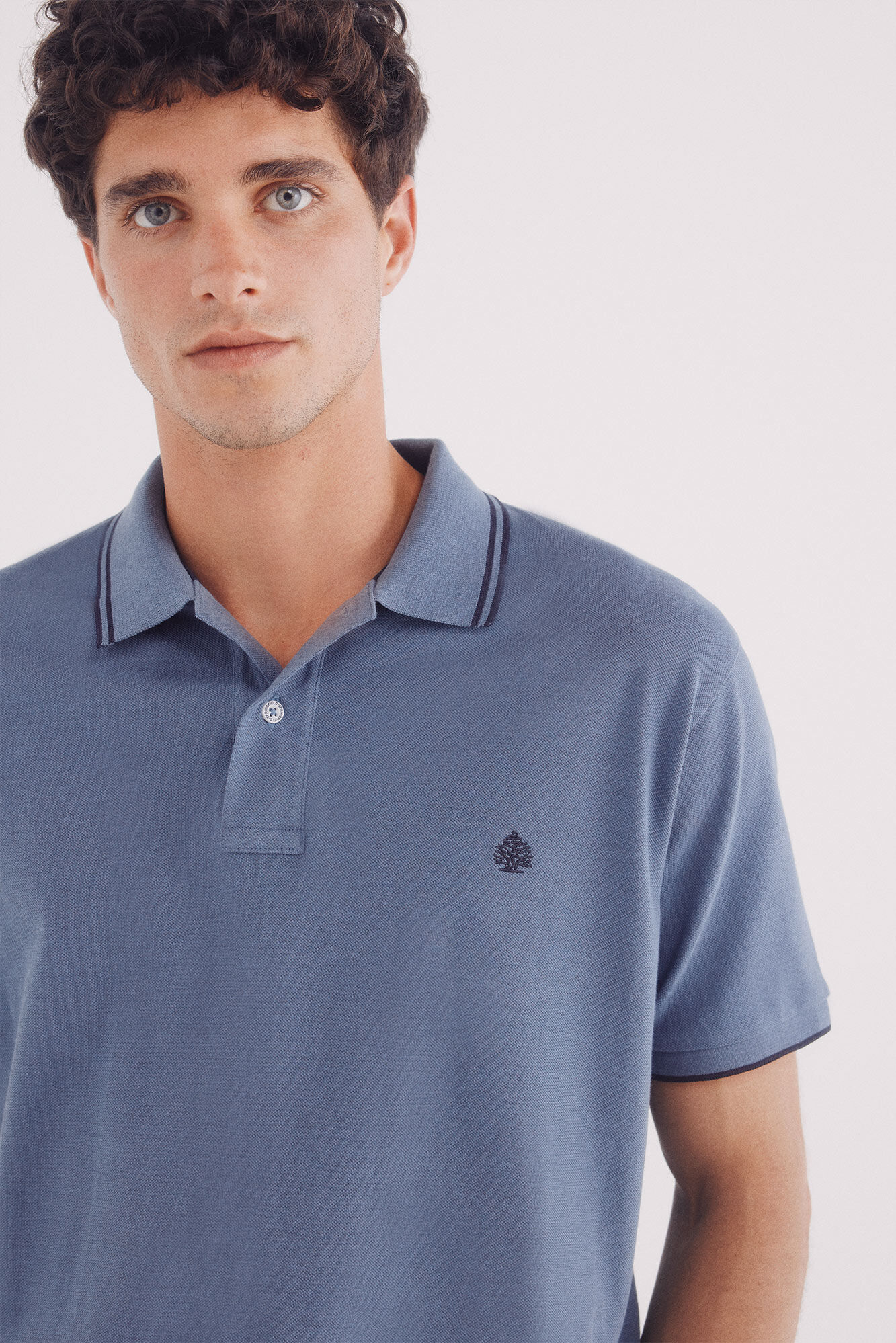 Polo piqué detalles contraste regular fit | Polos de hombre ...
