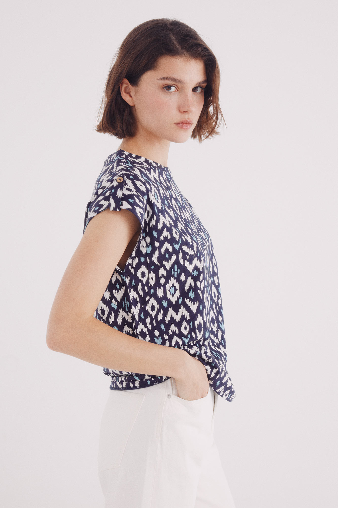 Playera estampado animal | Playeras para mujer | Springfield-MX