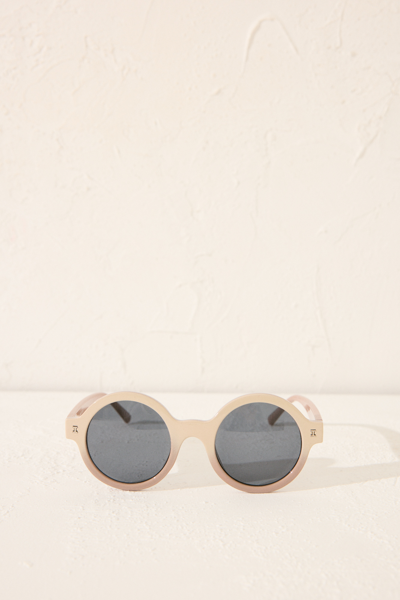 Lentes con funda estampado | Accesorios de mujer | Springfield-MX