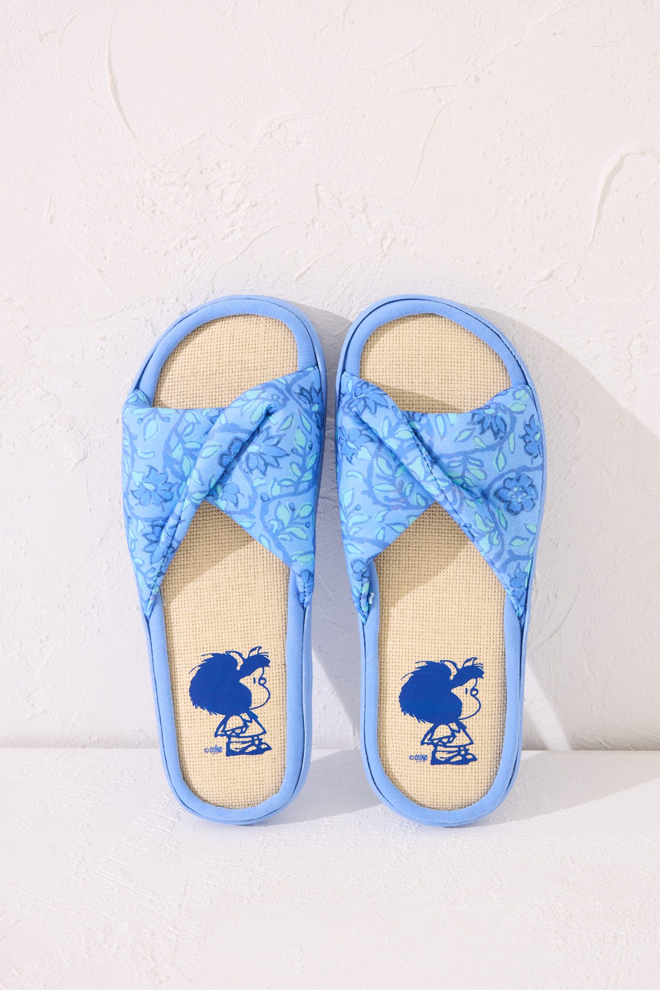 Pantuflas para casa azules Mafalda | Pantuflas de mujer | Springfield-MX